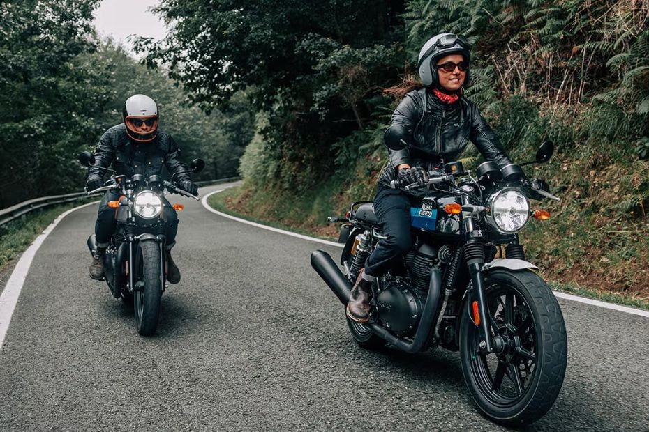 Different Motorcycle Types Explained: Roadsters, ADVs, Cafe Racers and ...