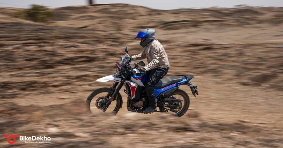 Hero XPulse 210 Price, Mileage, Images, Colors