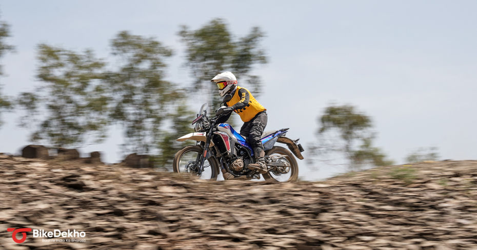 Hero XPulse 210 Price 2026 - Mileage, Colours, Images | BikeDekho