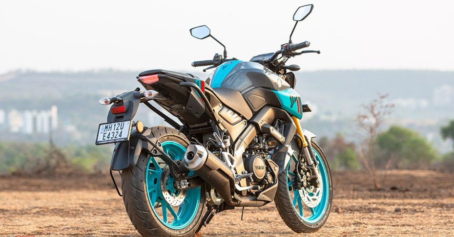 Yamaha MT 15 V2 Price, Mileage, Weight, Images