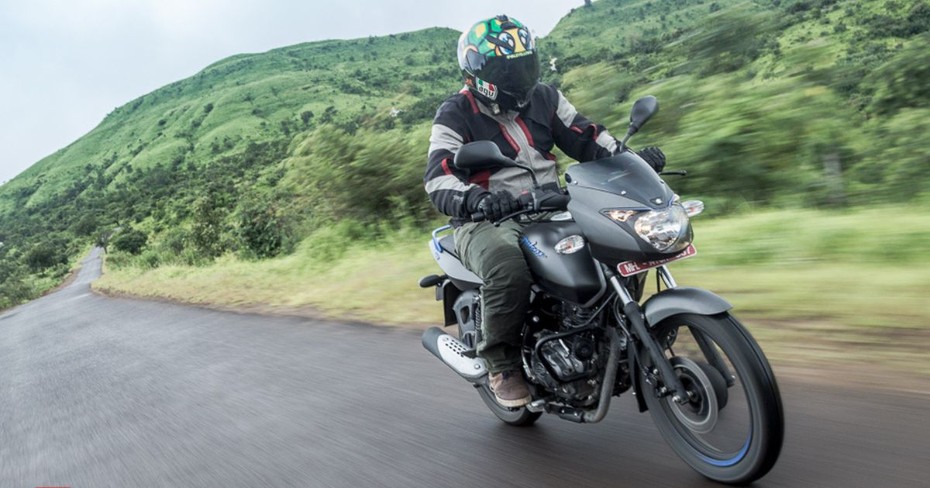 Bajaj Pulsar 125 On road Price, Mileage, Weight, Specifications