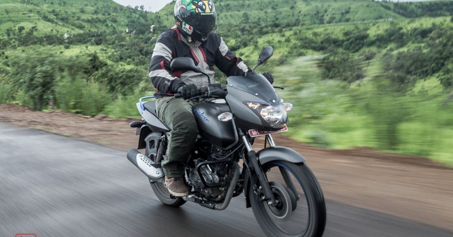 Bajaj Pulsar 125 On road Price, Mileage, Weight, Specifications