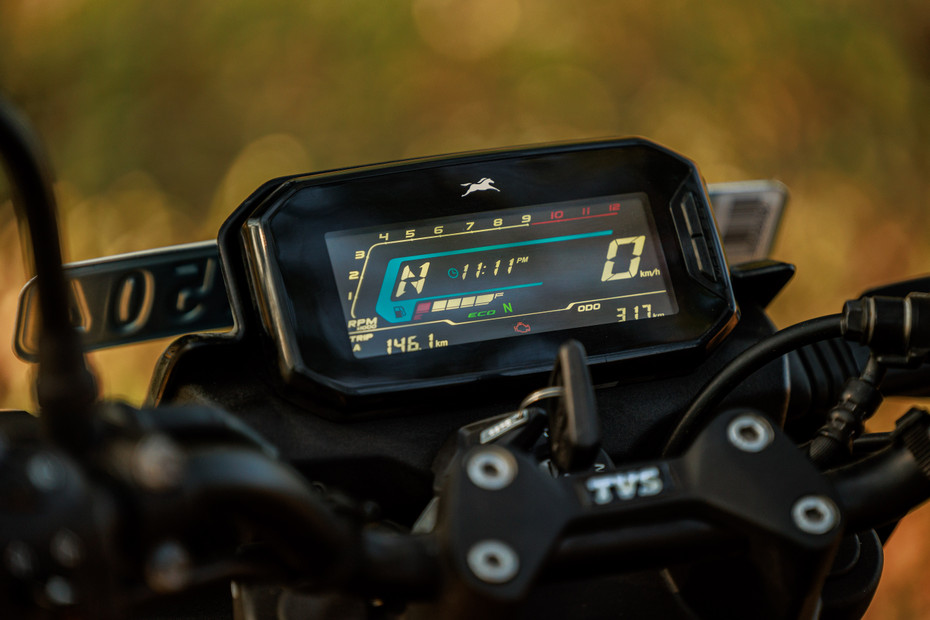 TVS Raider Price, Mileage, Weight, Specifications