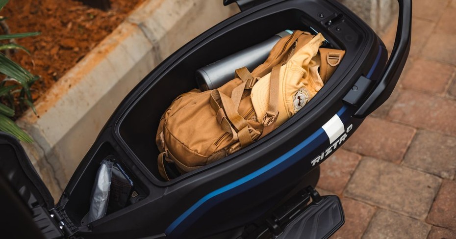 Ather Rizta Price, Range, Mileage, Weight