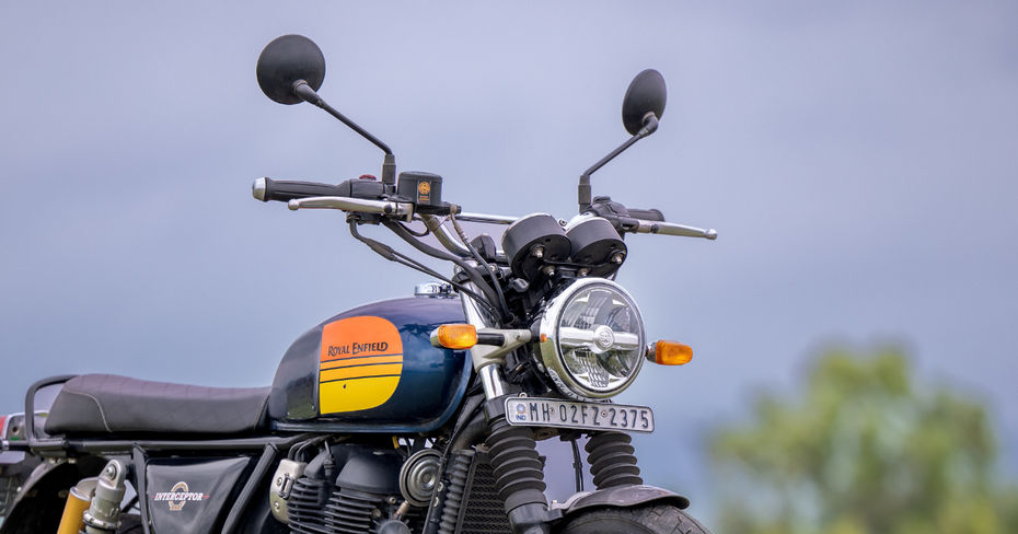 Royal Enfield Interceptor 650 Price 2026 - Mileage, Colours, Images ...