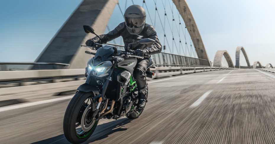 Kawasaki Z900 On road Price, Mileage, Weight, Speed