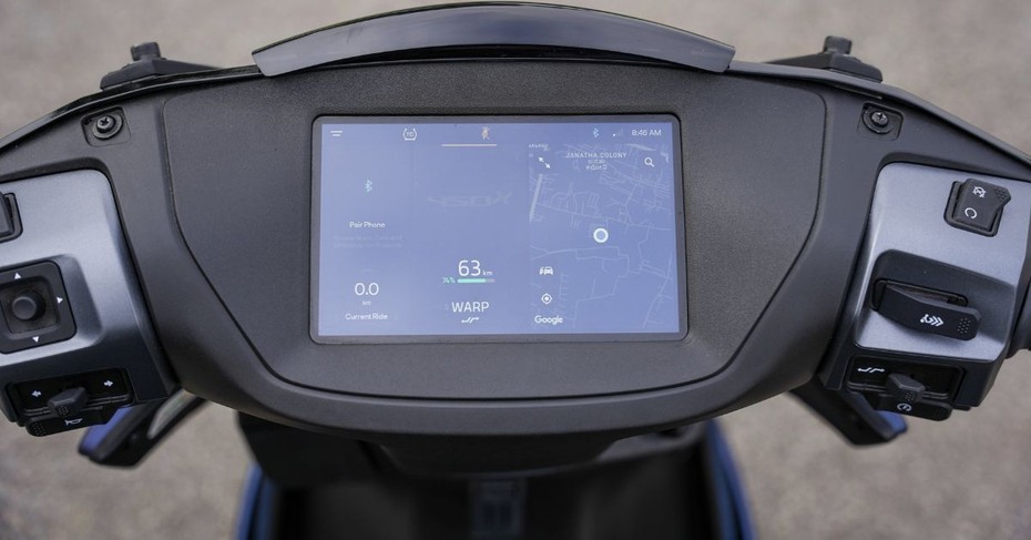 Ather 450X 3.7kWh Stealth Blue Long Term Review: Introduction | BikeDekho