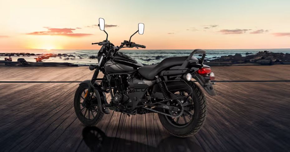 2025 Bajaj Avenger 220 Street Launch Soon: Now OBD-2B Compliant | BikeDekho