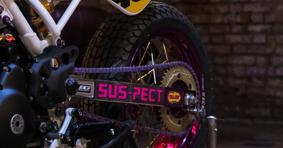 Modified Royal Enfield Guerrilla 450 Supermoto: Image Gallery | BikeDekho