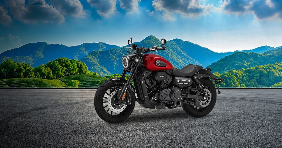 Keeway V302C Price, Mileage, Weight, Specs