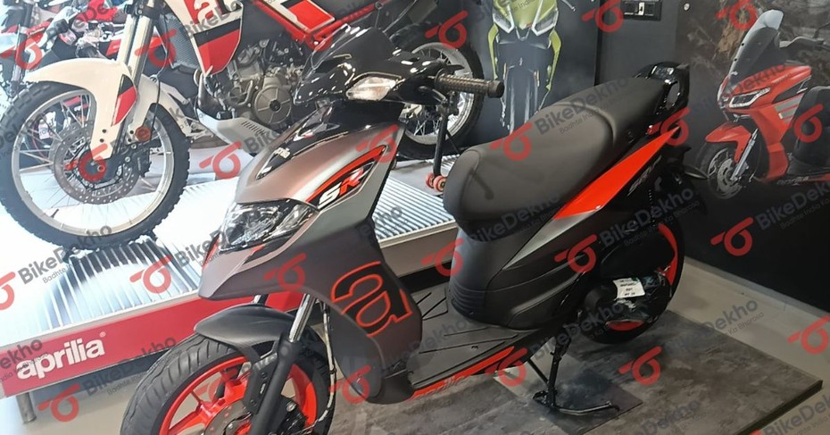 Aprilia SR 175 Reaches Dealerships Ahead Of Launch: Expected Price ...
