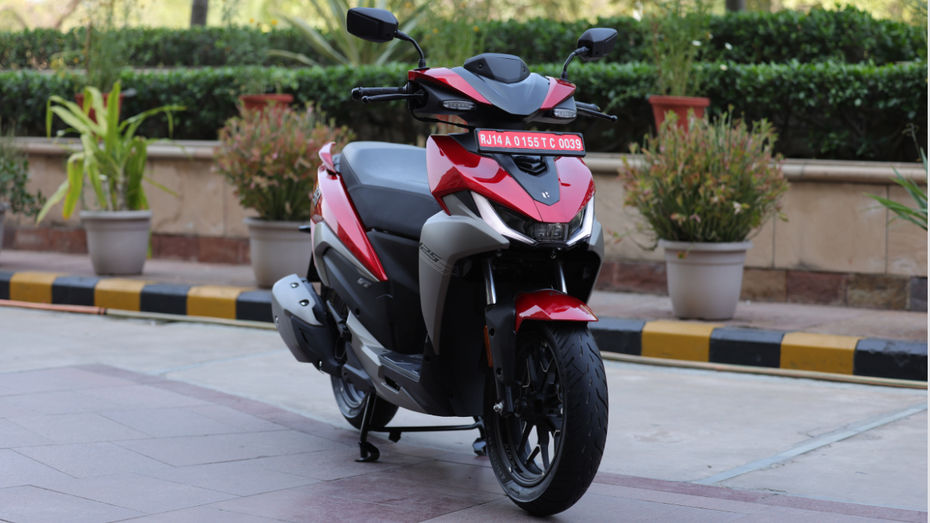 Hero Xoom 125 Price 2026 - Mileage, Colours, Images | BikeDekho