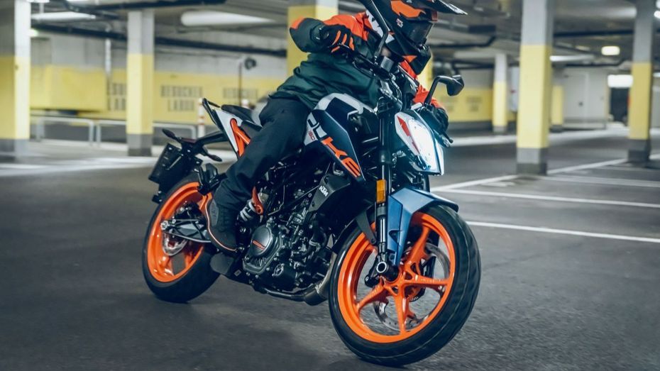 BREAKING NEWS: Yamaha MT 15 Rival KTM Duke 160 Launched, Cheapest KTM ...