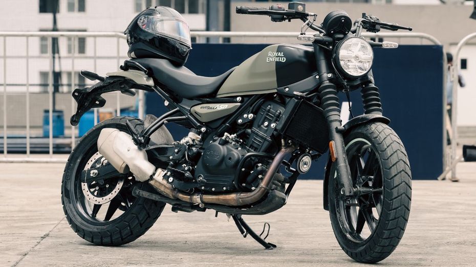 BREAKING: New Colour For Royal Enfield Guerrilla 450 Launched - Called ...