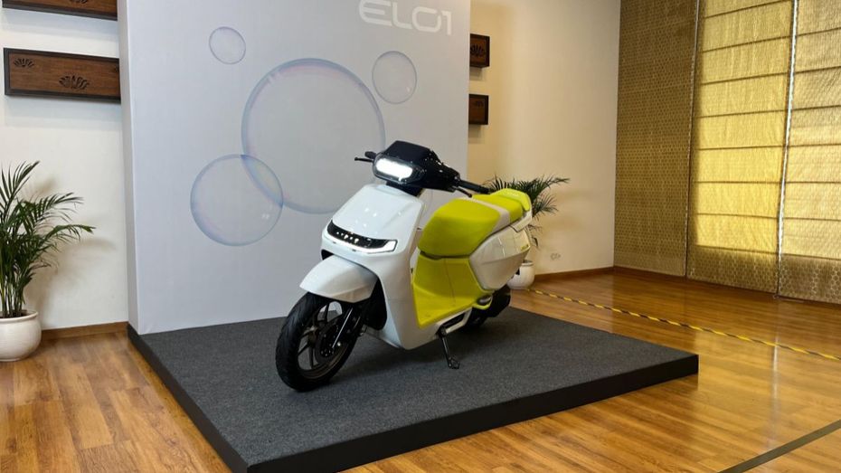 Ather 450, Ather Rizta New Feature Updates Launched, EL01 Concept ...