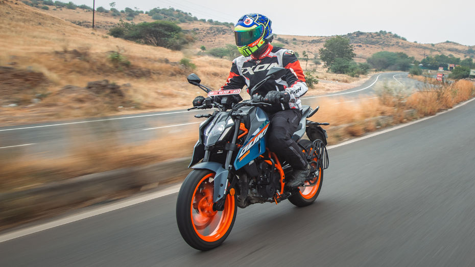 KTM Duke Bike Family Explained: 160 Duke, 200 Duke, 250 Duke, Duke 390 ...