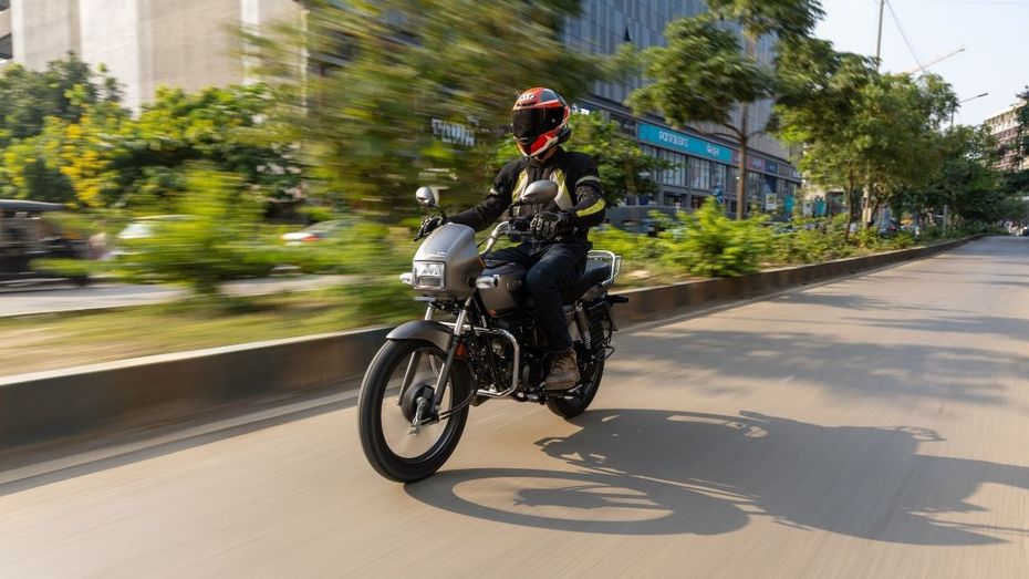 CBS vs ABS: Choosing the Right System | BikeDekho