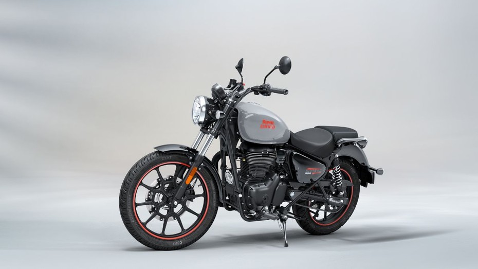 Royal Enfield Meteor 350 Cheapest Variant: Old Vs New Differences ...