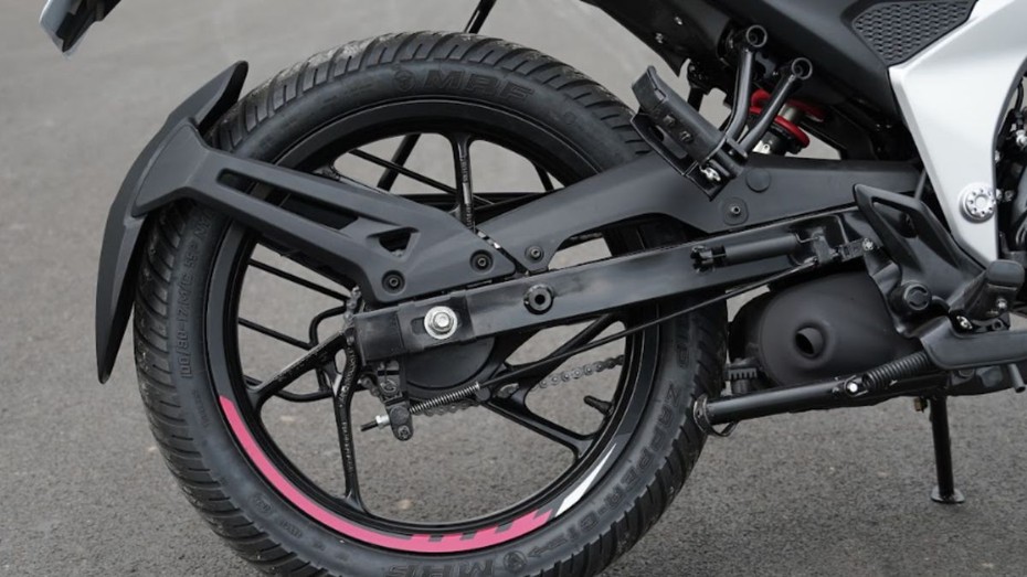 A Beginner's Guide to Disc vs Drum Brakes: Which One Is Better? | BikeDekho