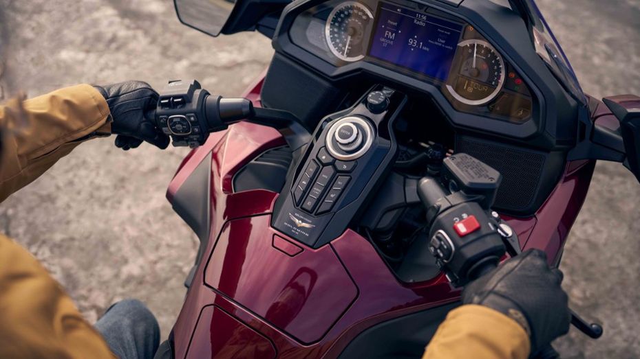 Automatic Bikes In India 2025: No Need To Shift Gears With These Bikes ...
