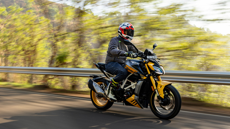 Explained: Motorcycle Traction Control - The Complete Beginner’s Guide ...