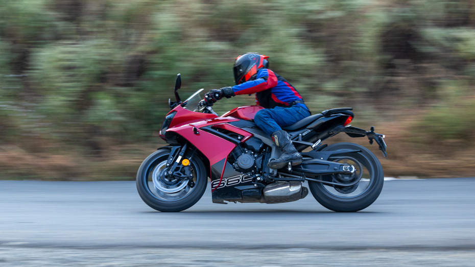 Explained: Motorcycle Traction Control - The Complete Beginner’s Guide ...