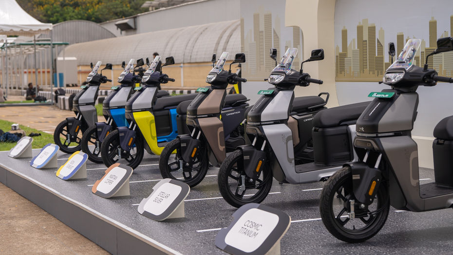 TVS Orbiter Price 2026 - Range, Images, Colours & Top Speed | BikeDekho