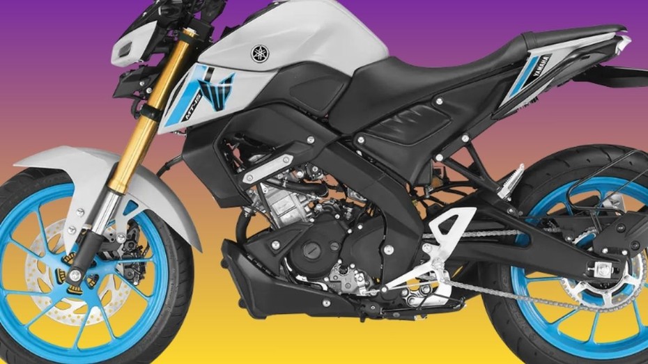 Yamaha R15 V4 vs Yamaha MT-15 DLX Top Variants: Differences Explained ...