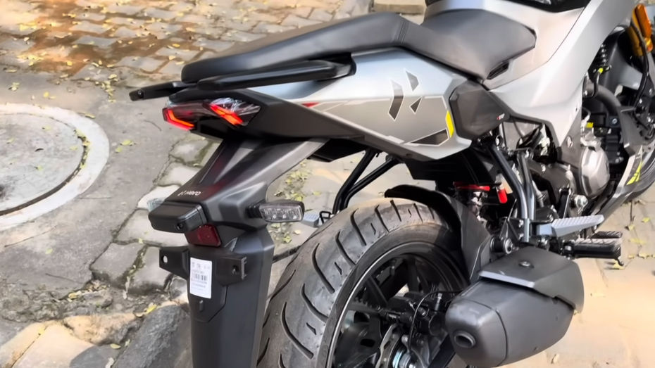 2025 Hero Xtreme 160R 4V Combat Edition Reaches Dealership Ahead Of The ...
