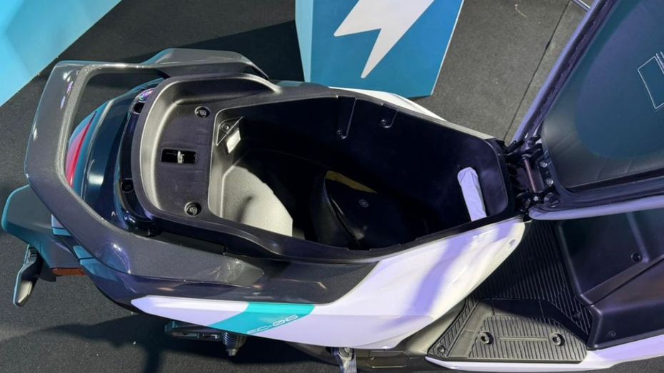 BREAKING NEWS: Yamaha EC-06 And Aerox Electric Unveiled In India ...