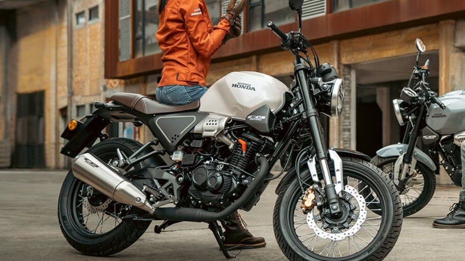 Yamaha XSR 155 vs Honda CB190SS: Retro Bikes Compared In Pics | BikeDekho