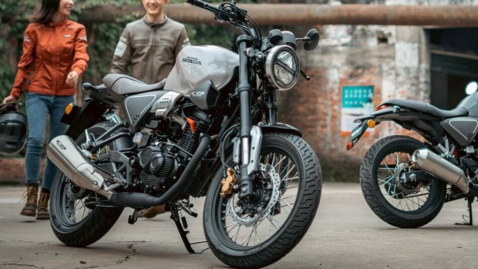 Yamaha XSR 155 vs Honda CB190SS: Retro Bikes Compared In Pics | BikeDekho