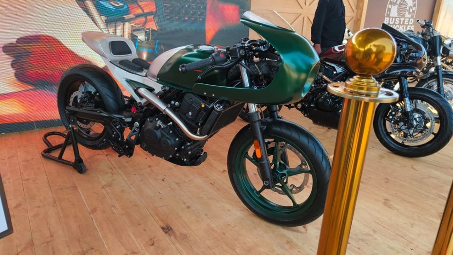 Motoverse 2025: These Modified Royal Enfield Guerrilla 450s Are Out Of ...