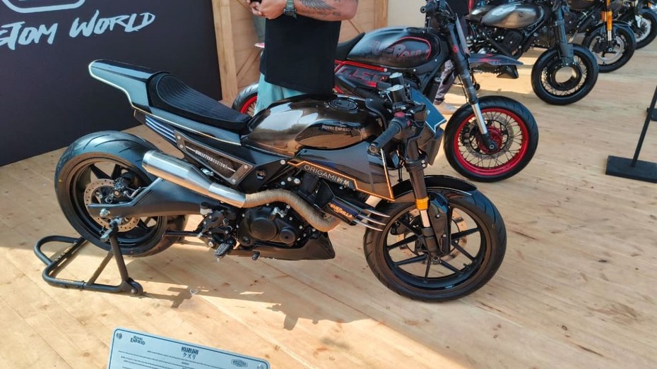Motoverse 2025: These Modified Royal Enfield Guerrilla 450s Are Out Of ...