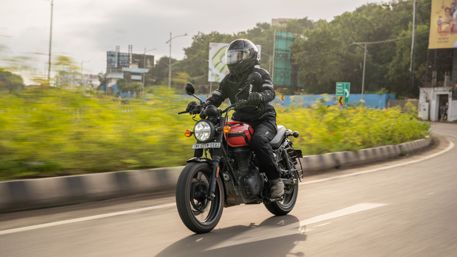 Royal Enfield Hunter 350 Explained: Price, Variants, Features & Rivals ...