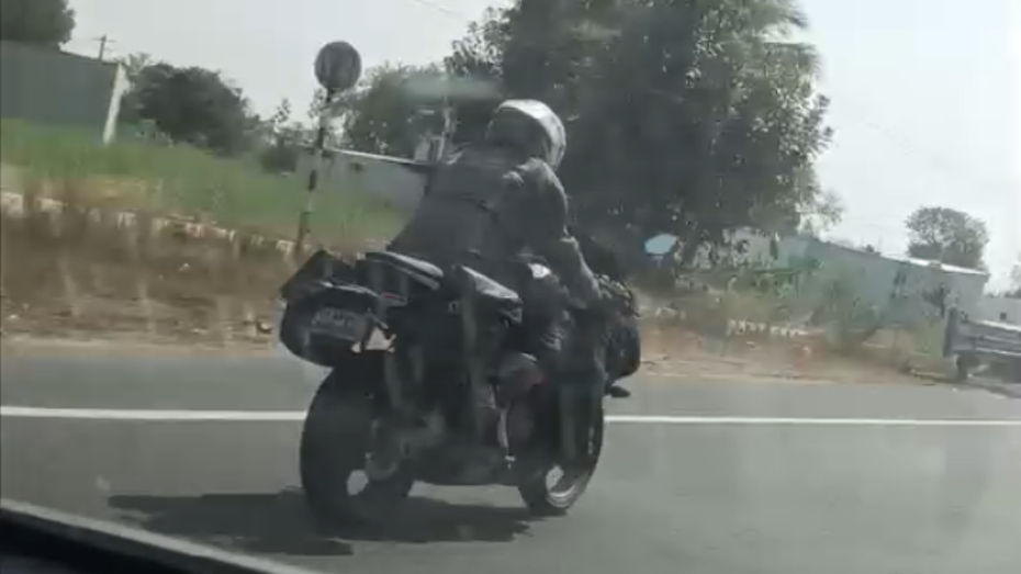 TVS Apache RR 450 Expected Price ₹ 4,20,000, Launch Date & Specs | Updates