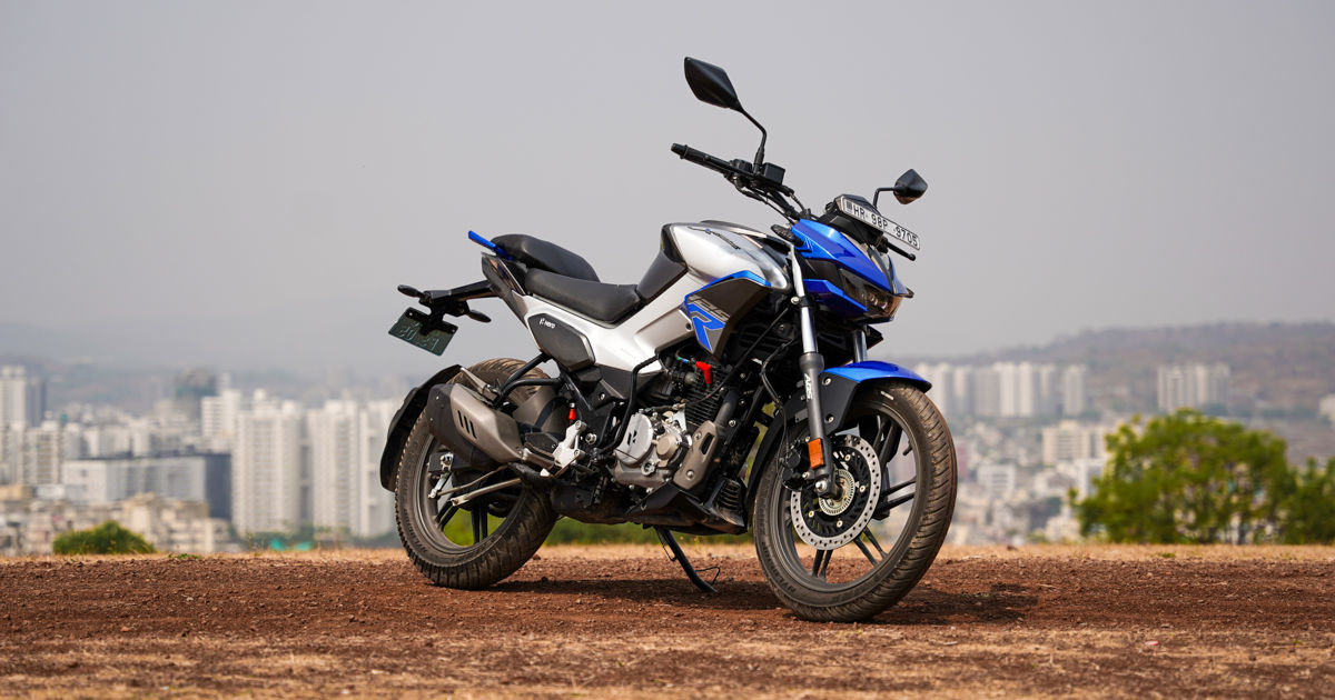 Hero Xtreme 125R vs Hero Super Splendor Xtec: All Detailed Compared ...