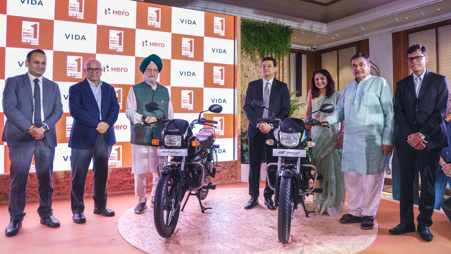 BREAKING: Hero Splendor Plus And HF Deluxe Flex Fuel Launched In India ...